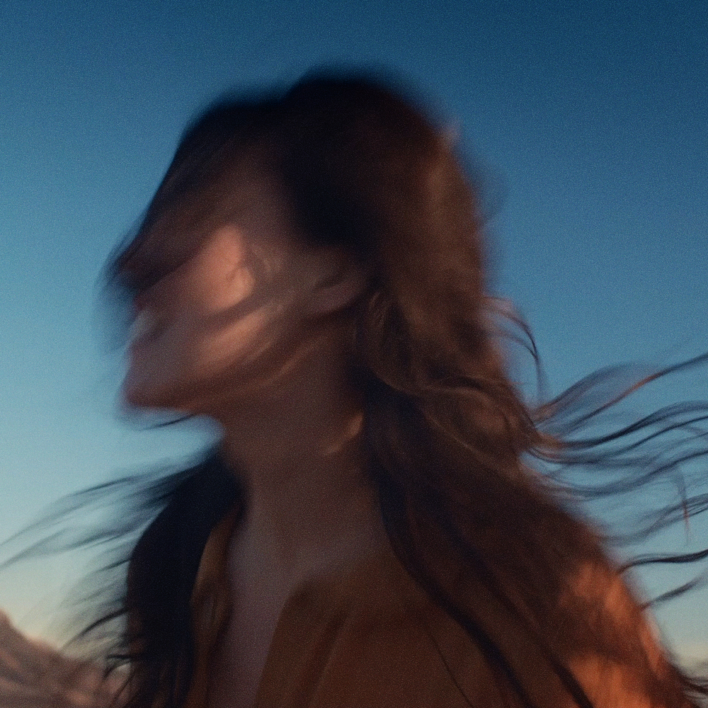 Sandrayati; Ólafur Arnalds, Vast (ANNA Remix / feat. Ólafur Arnalds / Single) in High-Resolution ...